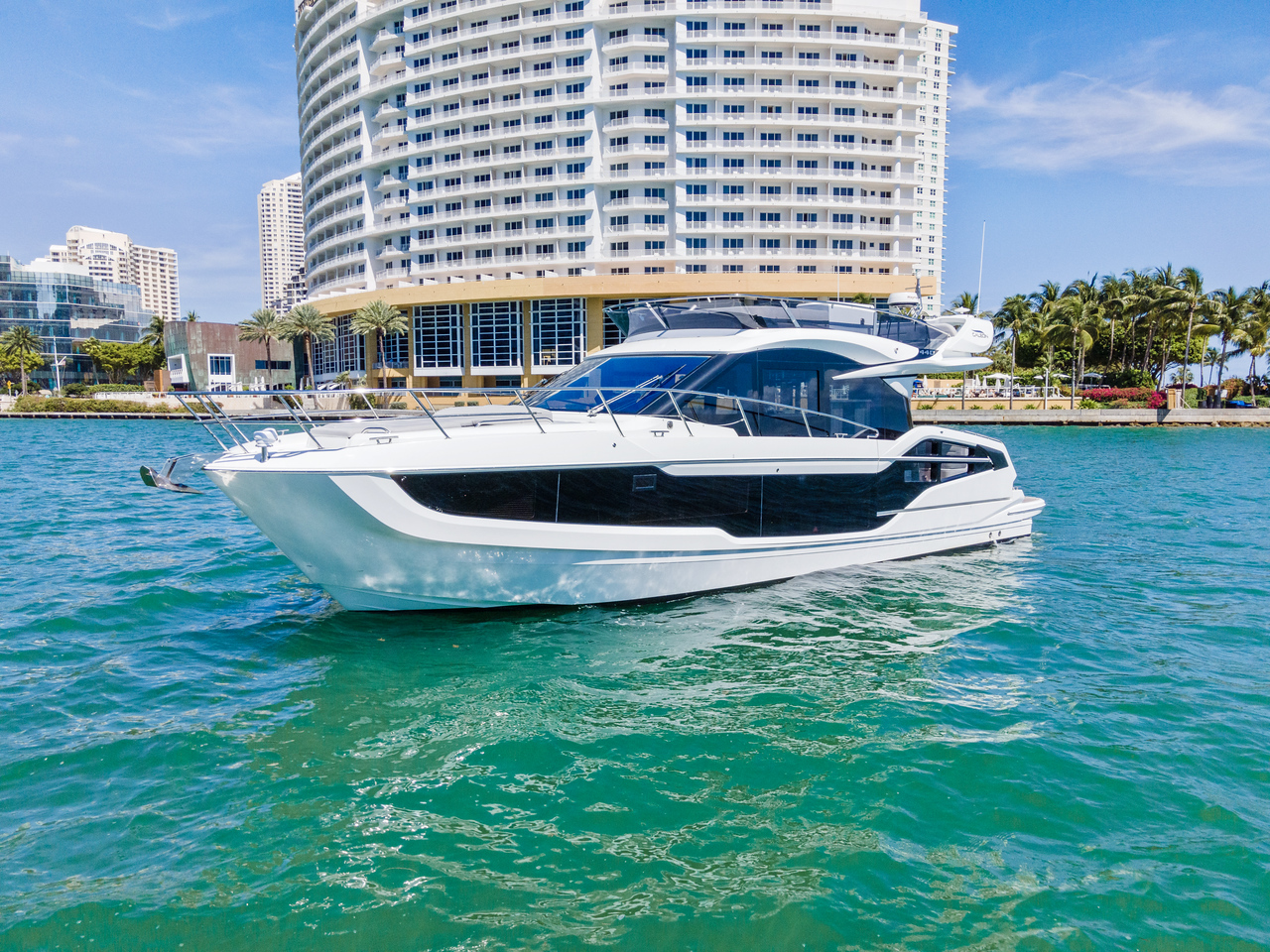 Galeon Yachts 440 Fly wins coveted award at 2024 Yacht Style Awards ...